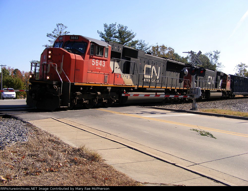 CN 5643